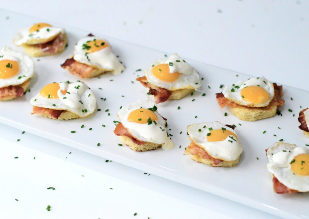 Ebabee eats party food: Mini eggs benedict