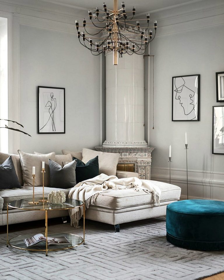 Little decor ideas for big impact: off center wall decor - your DIY family