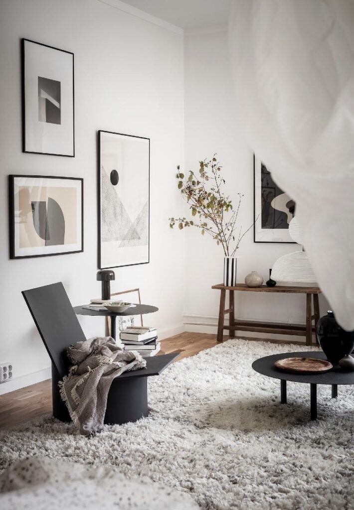 Home Tour | stylish Scandi studio apartment in warm monochromes - DIY ...