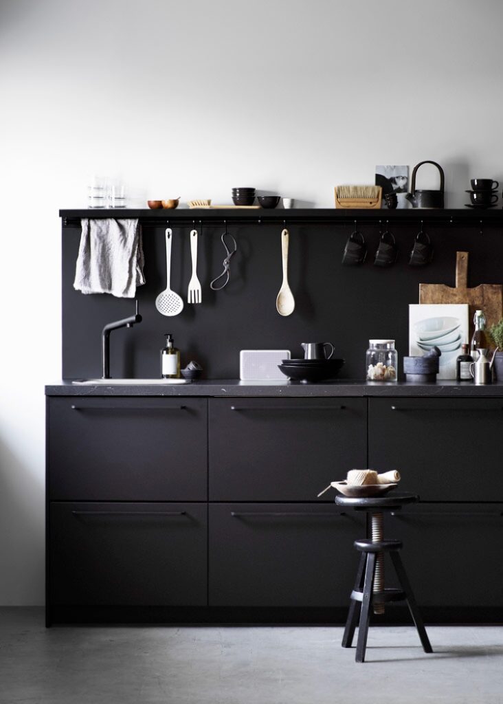 5 ideas to transform your mosslanda Ikea picture ledge - Your DIY Family