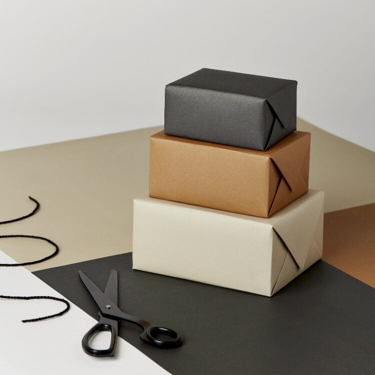 sustainable gift wrapping paper (colour block) - DIY home decor - Your ...