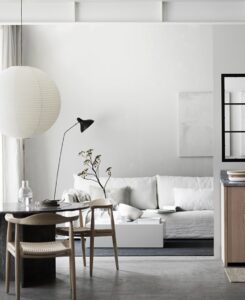 3 striking colour combinations with white walls (in neutral tones)